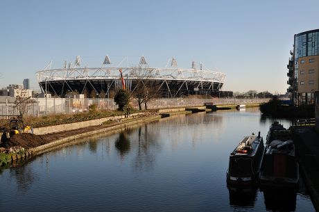 Olympic Stadium Seen Across River Lea Editorial Stock Photo - Stock ...