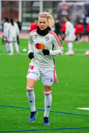 FOOTBALL - WOMEN'S FRENCH CHAMP - GPSO 92 ISSY v OLYMPIQUE LYONNAIS ...