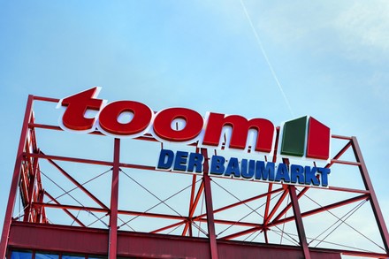Schld Logo Toom Der Hardware Store Editorial Stock Photo - Stock Image ...