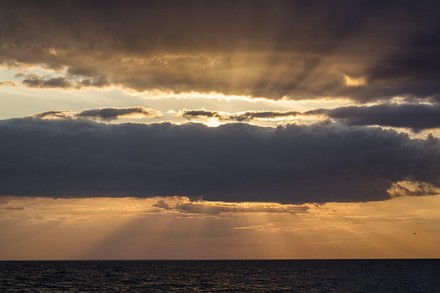 Sunbeams Behind Clouds Dramatic Evening Sky Editorial Stock Photo ...