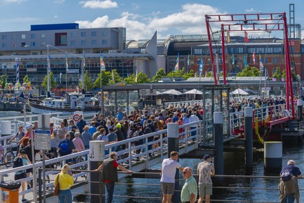 500 Crowded bridge Stock Pictures, Editorial Images and Stock Photos ...
