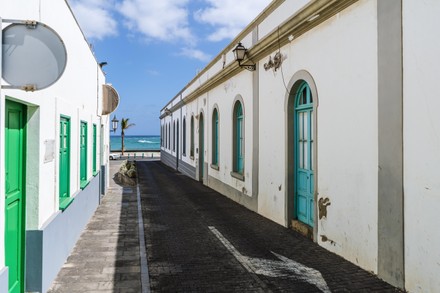 500 Whitewashed traditional buildings Stock Pictures, Editorial Images ...