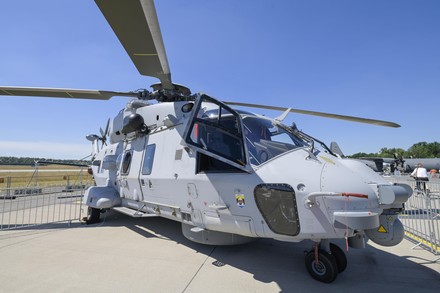 250 Empty helicopter Stock Pictures, Editorial Images and Stock Photos ...