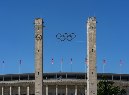 Decathlete Winner Entrance Pillar Hall Olympiapark Editorial Stock ...