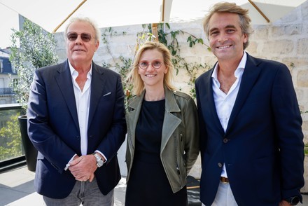 Signing Fundraising Agreement Between Nicolas Rochon Editorial Stock ...