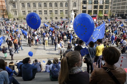 Eu Supporters Pulse Europe Movement Demonstrate Editorial Stock Photo ...