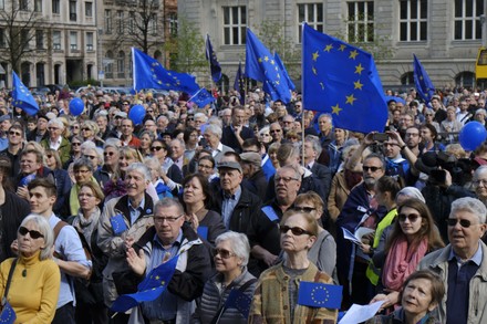 Eu Supporters Pulse Europe Movement Demonstrate Editorial Stock Photo ...