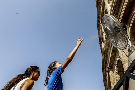 Heat wave in the Capital, Rome, Italy - 03 Jul 2022 Stock Pictures ...