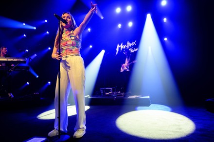 English Singer Songwriter Mimi Webb Performs Editorial Stock Photo ...