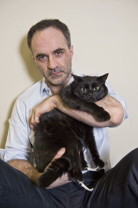 Professor Noel Fitzpatrick Oscar Cat Prosthetic Editorial Stock Photo ...