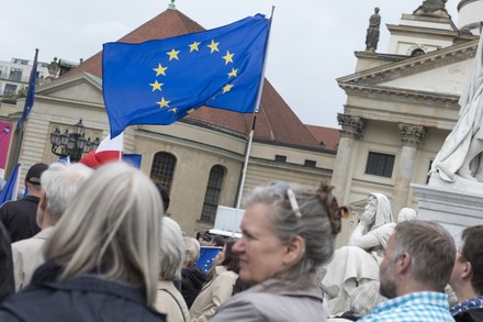 Eu Supporters Pulse Europe Movement Demonstrate Editorial Stock Photo ...