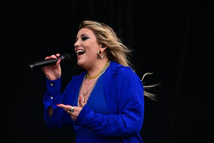 Appearing On Main Stage Trnsmt Festivalella Editorial Stock Photo ...