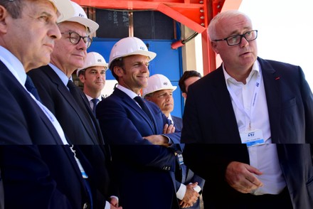 __COUNT__ imágenes de Emmanuel Macron visits STMicroelectronics ...