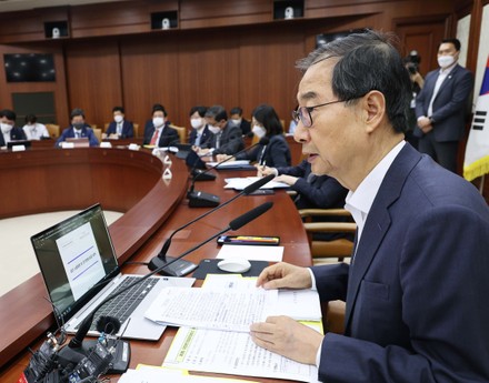 South Korean Prime Minister Han Ducksoo Editorial Stock Photo - Stock ...