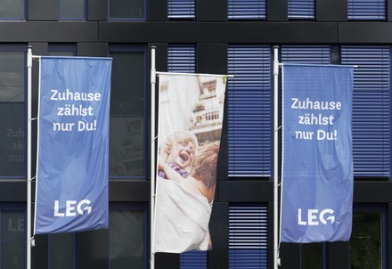 1,000 Leg flags Stock Pictures, Editorial Images and Stock Photos ...