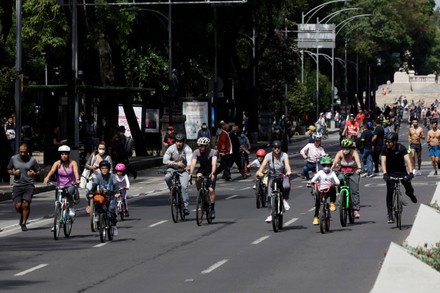 Cyclists Join Sunday Bike Ride, Mexico City, Mexico - 17 Jul 2022 Stock ...
