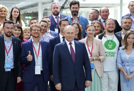 Russian President Vladimir Putin L Veb Editorial Stock Photo - Stock ...
