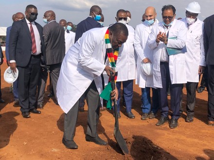 Zimbabwean President Emmerson Mnangagwa Front Attends Editorial Stock ...