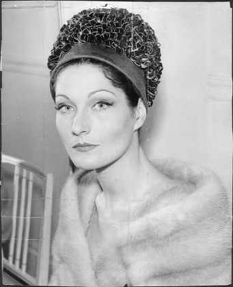 Viscountess Astor Formerly Top Model Bronwen Foto stock editorial ...