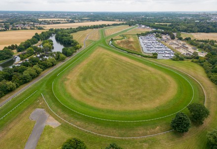 1,000 Royal windsor racecourse Stock Pictures, Editorial Images and ...