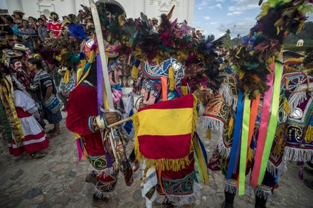 __COUNT__ imágenes de The 'Flying Stick Dance' returns to Guatemala ...
