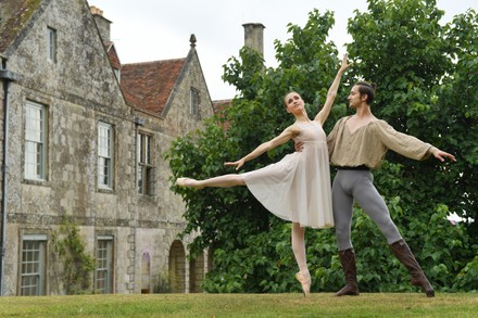 __COUNT__ The Covent Garden Dance Company, Hatch House near Tisbury, UK ...