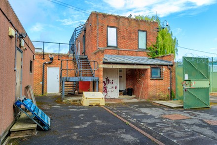 General Picture Shows Immigration Removal Centre Editorial Stock Photo ...