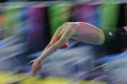 General View Swimmer Diving During Race Editorial Stock Photo - Stock ...