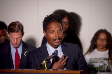 Raymond Whitfield Whose Mother Ruth Whitfield Editorial Stock Photo ...