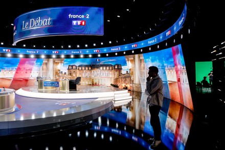 This Picture Shows Set Debate Between Editorial Stock Photo - Stock ...