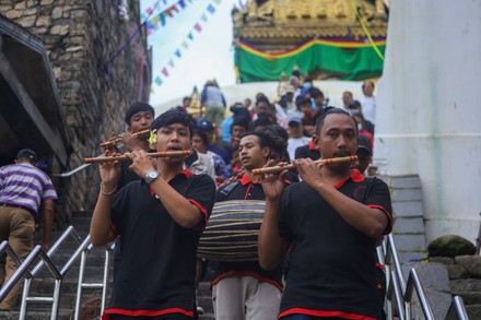 250 Kathmandu swayambhunath stupa Stock Pictures, Editorial Images and ...