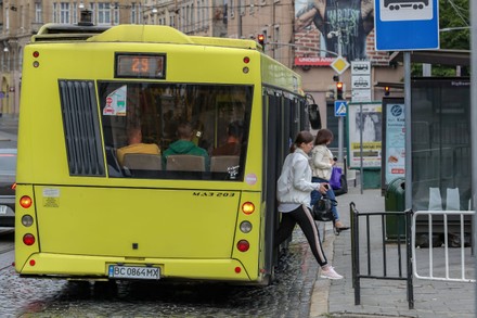 750 Bus routes Stock Pictures, Editorial Images and Stock Photos ...