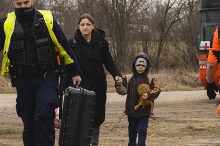 Police Officer Helping Mother Child Their Editorial Stock Photo - Stock ...