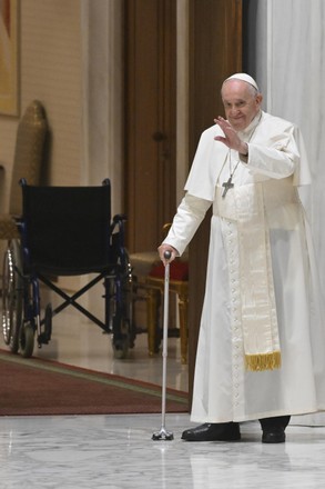 Pope Francis Walking Cane Arrives Lead Editorial Stock Photo - Stock ...