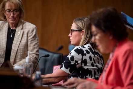 Senate Committee on Homeland Security and Governmental Affairs business ...