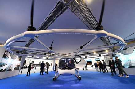34 Helicopter taxis Stock Pictures, Editorial Images and Stock Photos ...