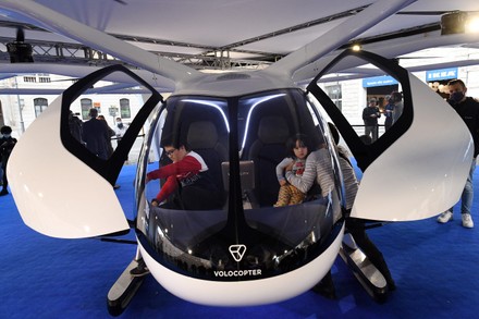 34 Helicopter taxis Stock Pictures, Editorial Images and Stock Photos ...