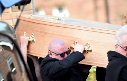 2,000 Shaun ryder Stock Pictures, Editorial Images and Stock Photos ...