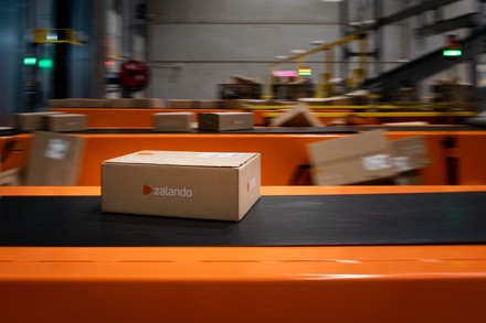 New parcel sorting hub of Colissimo - Montereau, Montereau-sur-le-Jard ...