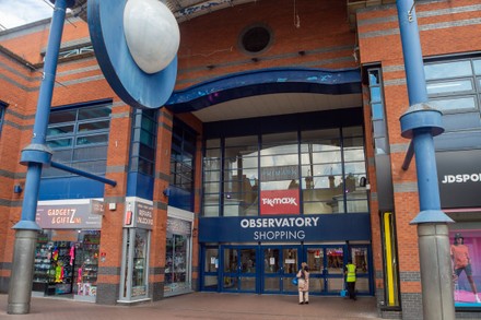 Observatory Shopping Centre Slough Town Centre Editorial Stock Photo ...