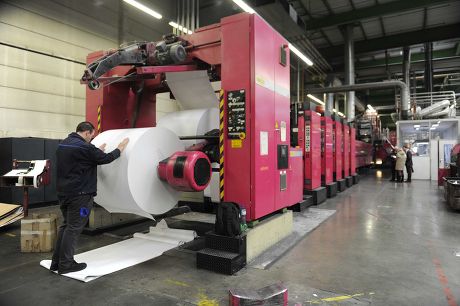 24 Newspaper production process Stock Pictures, Editorial Images and ...