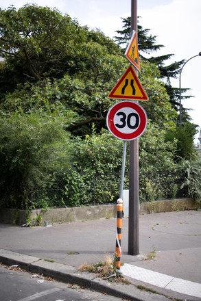 750 Speed limit sign Stock Pictures, Editorial Images and Stock Photos ...