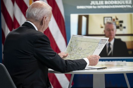 President Joe Biden Looks Map Wildfires Editorial Stock Photo - Stock ...