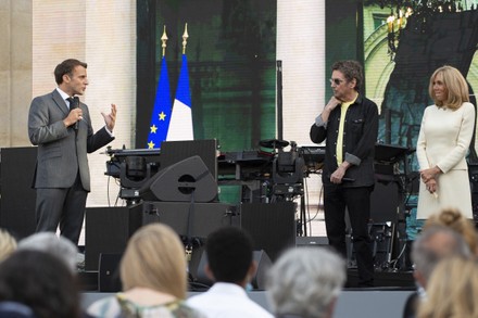 Emmanuel Macron at Elysee Palace for the Fête de La Musique - Paris ...
