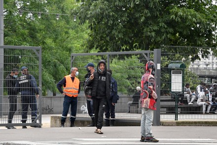 Evacuation Of Drug Addicts From Eole Garden - Paris, France - 30 Jun ...