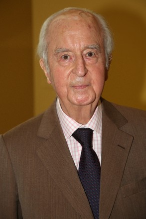 Edouard Balladur Attend Augustin Rouart La Editorial Stock Photo ...