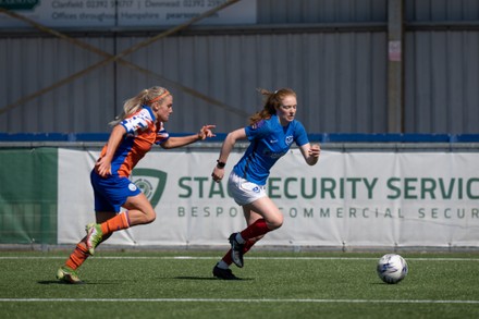 imágenes de Portsmouth FC Women v Swansea City Ladies - Pre-season ...