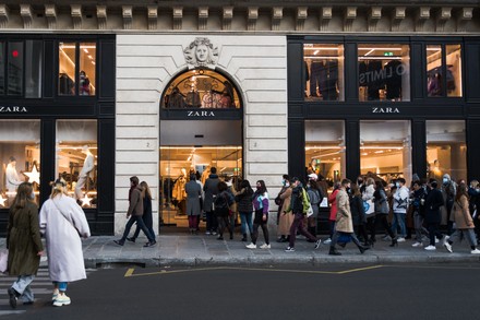 People Wait Line Zara Shop After Editorial Stock Photo - Stock Image ...