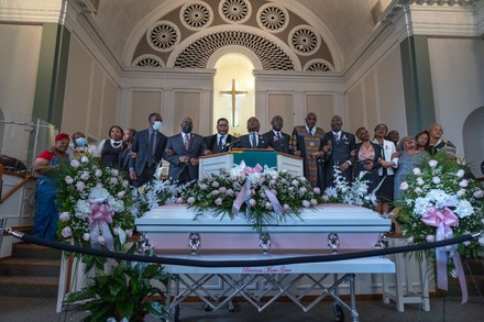 4,000 Funeral rights Stock Pictures, Editorial Images and Stock Photos ...