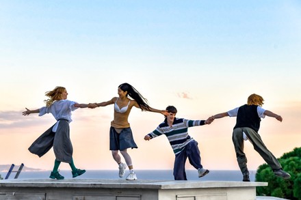 Lahorde French Dancing Collective Head Ballet Editorial Stock Photo ...